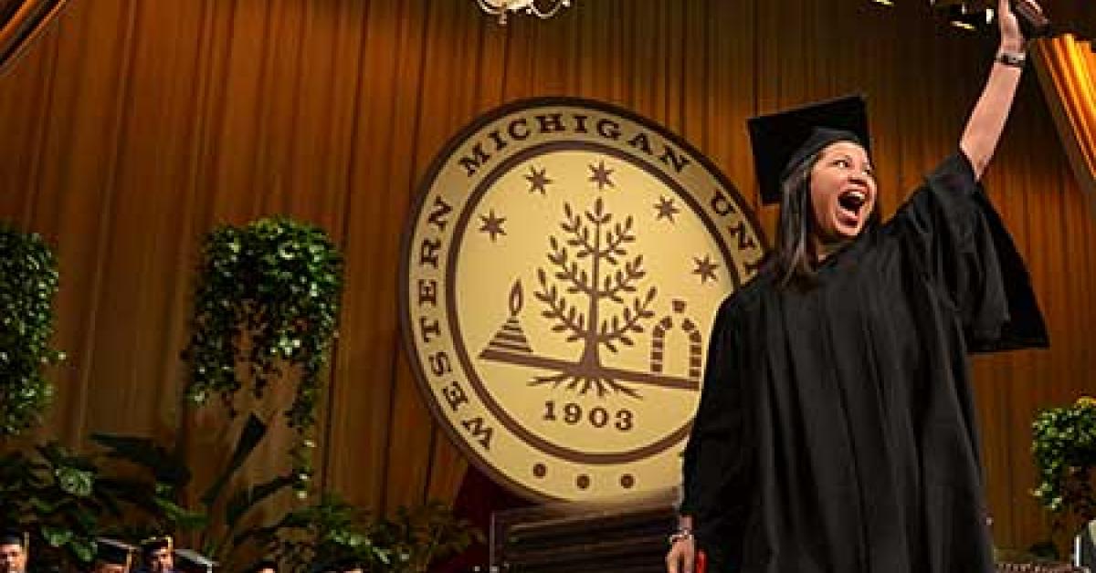 Grad Fair offers discounts on graduation regalia and more | Western ...
