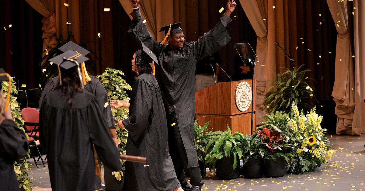 WMU to confer 1,336 degrees during summer commencement | Western ...