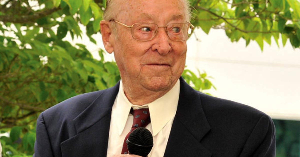 Longtime WMU friend, honors college namesake Carl Lee dies at 96 | News ...
