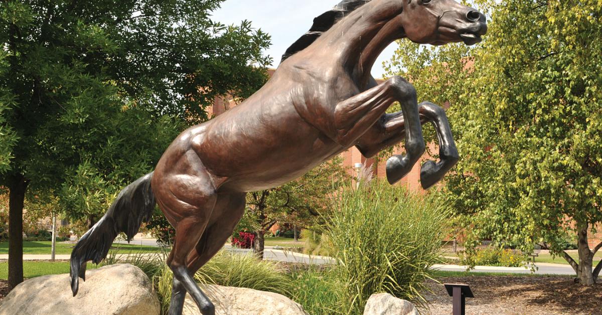 WMU set to honor two for distinguished service | Western Michigan ...