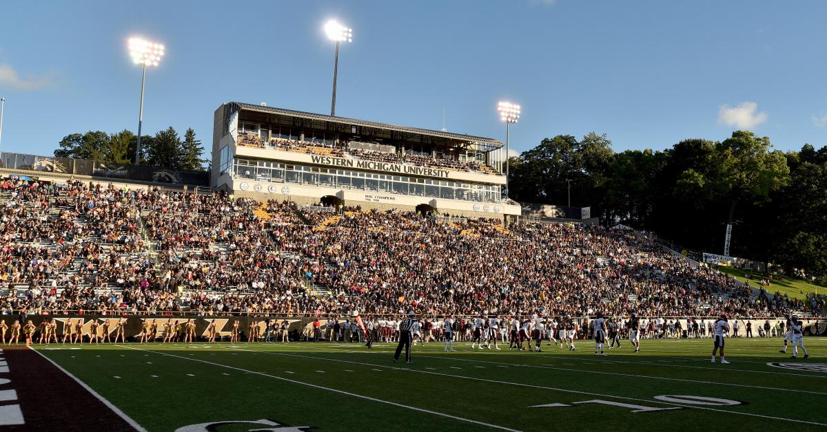 Bronco football announces new season | News | Western Michigan University