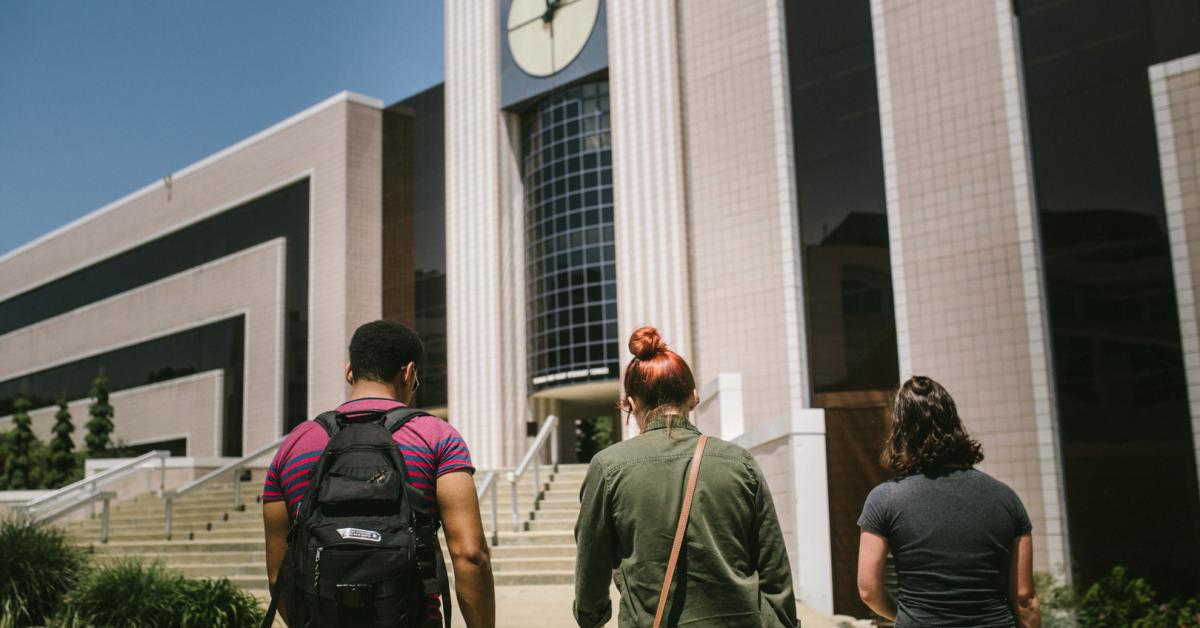 Waldo Library to extend hours during finals week | Western Michigan ...