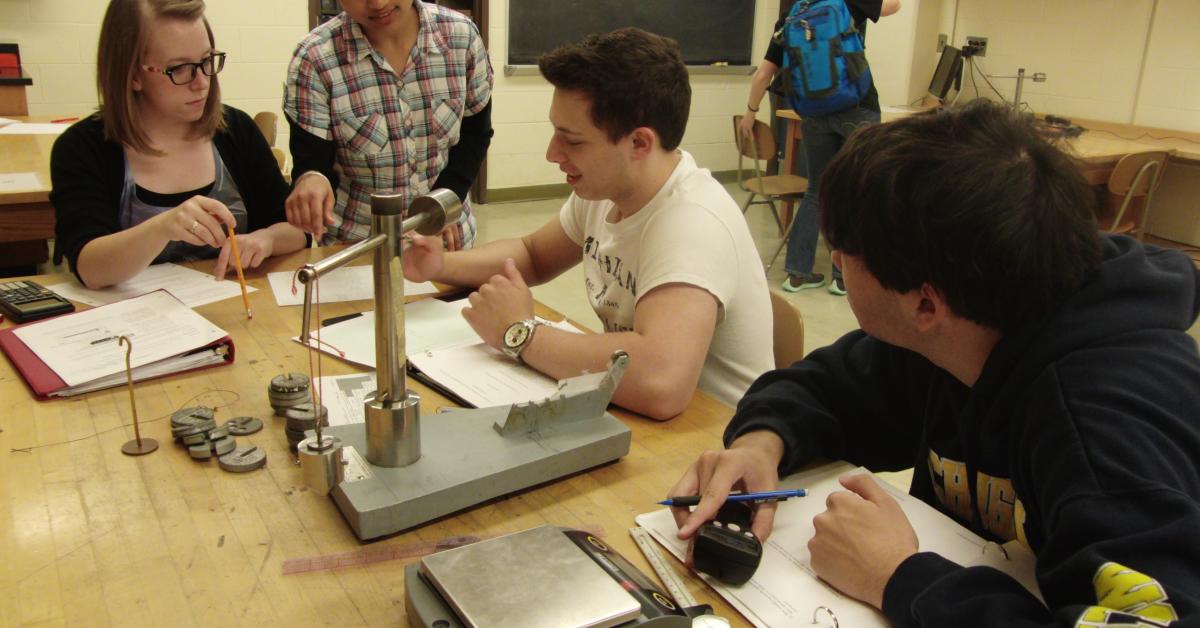 Undergraduate Programs | Physics | Western Michigan University