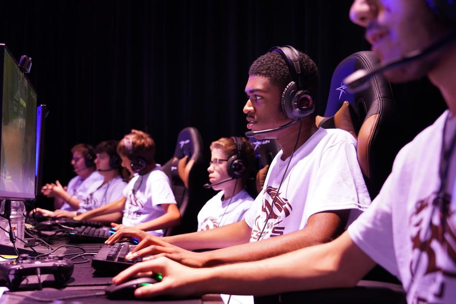 Esports | Western Michigan University